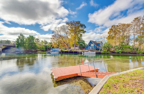 Weeki Wachee River Home On Main River By Park! - Spring Hill, FL