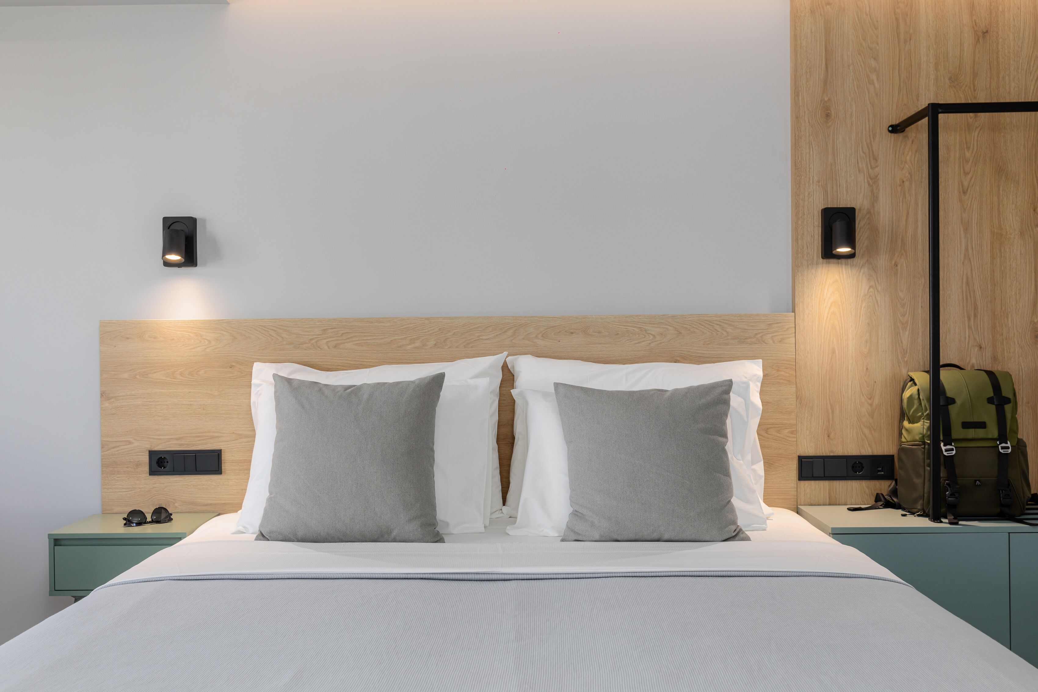 Quarto Duplo | Cofre no quarto, Wi-fi grátis, roupa de cama fornecida 