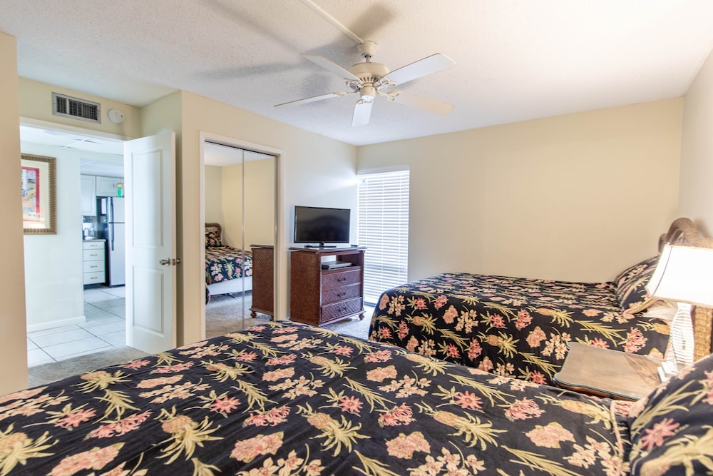 3 BR 3BA Edgewater Tower 3, 9th Floor Condo. Breathtaking Views ...