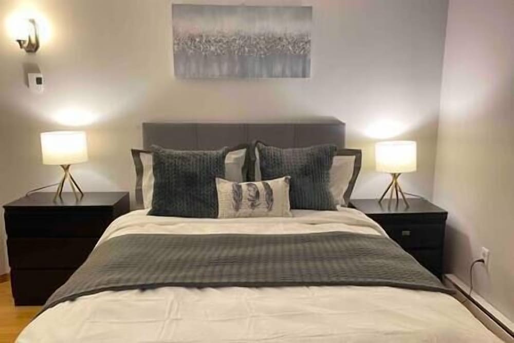 Lake Archambault Waterfront SPA Billiard Ski Games - Saint Donat | Vrbo