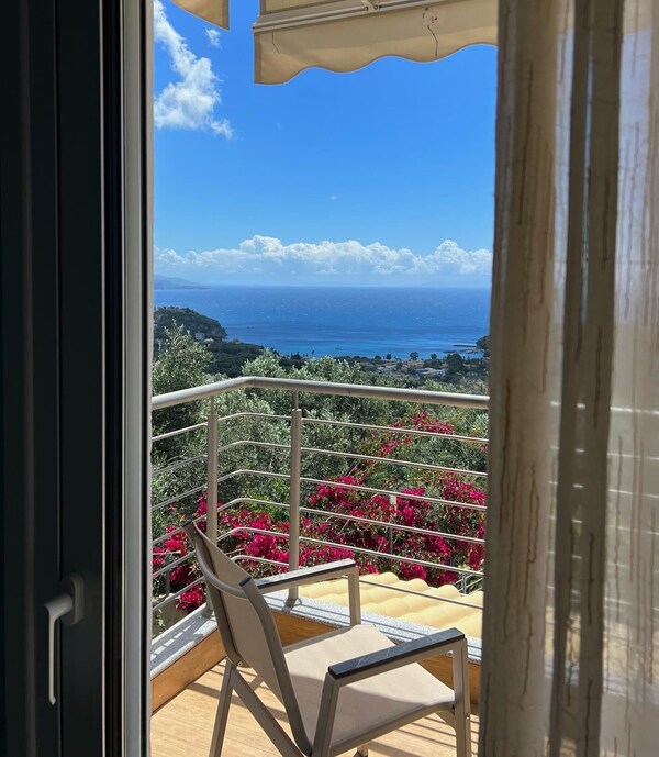 Villa Thomas Nakas - Greece