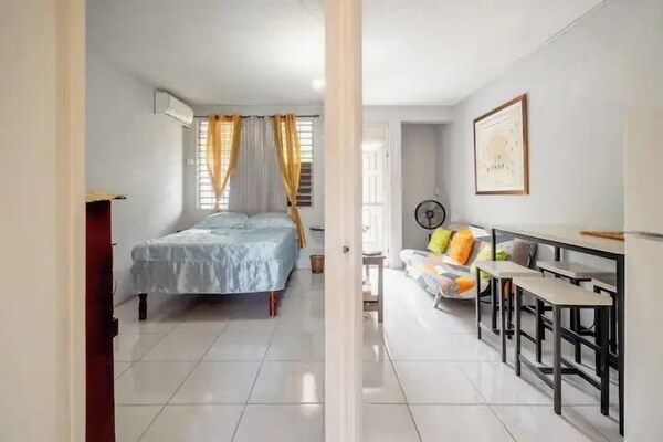 Camperdown Place - Kingston