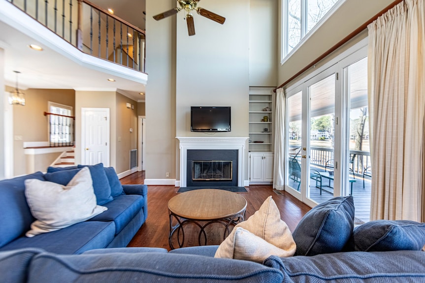 Lakeside Charm On Seven Oaks - Lake Oconee, GA