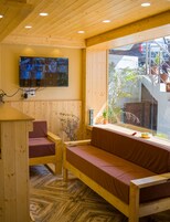 Área de estar no saguão