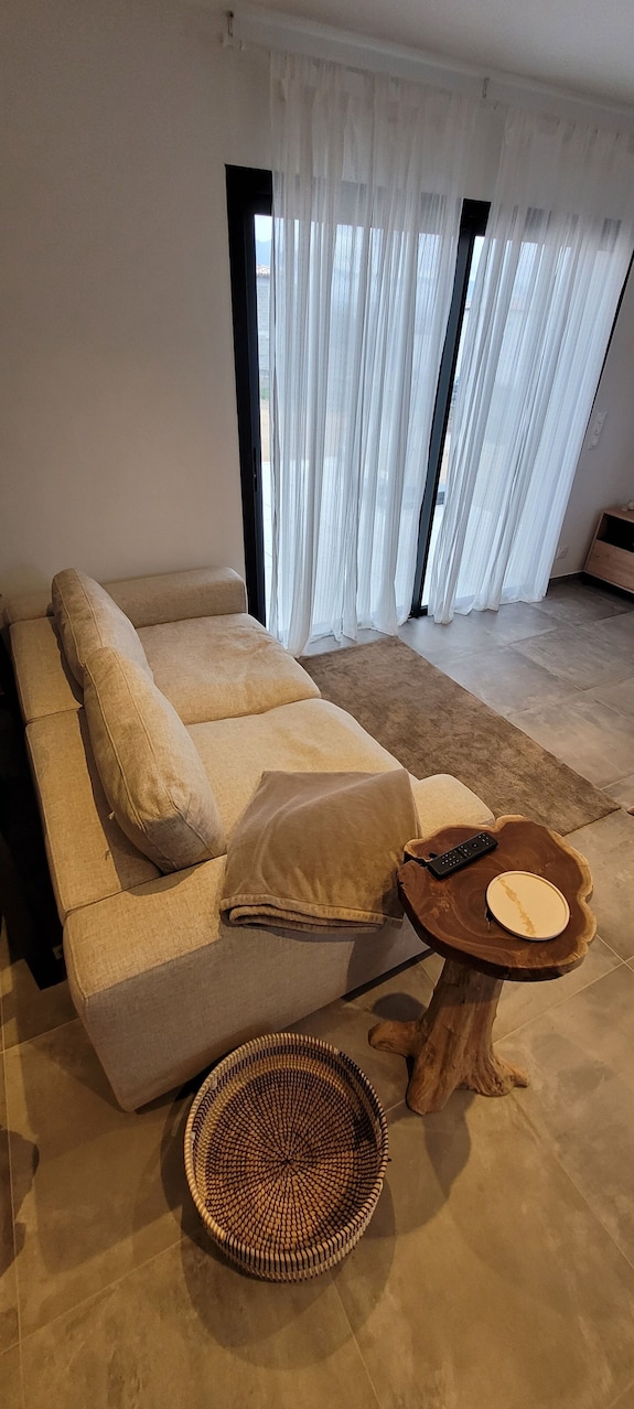 Villa 6 Personnes Avec Jacuzzi Pour Des Vacances De Rêves à 3 Min De La Plage - Belgodère