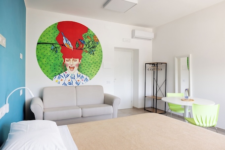 Quarto luxo, 1 cama de casal e sofĆ”-cama | Wi-Fi de cortesia