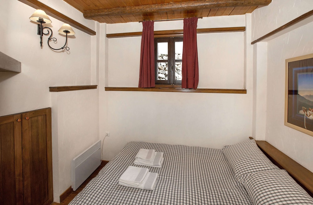 Arachova Nest in the Village by GHH - Arachova | Vrbo