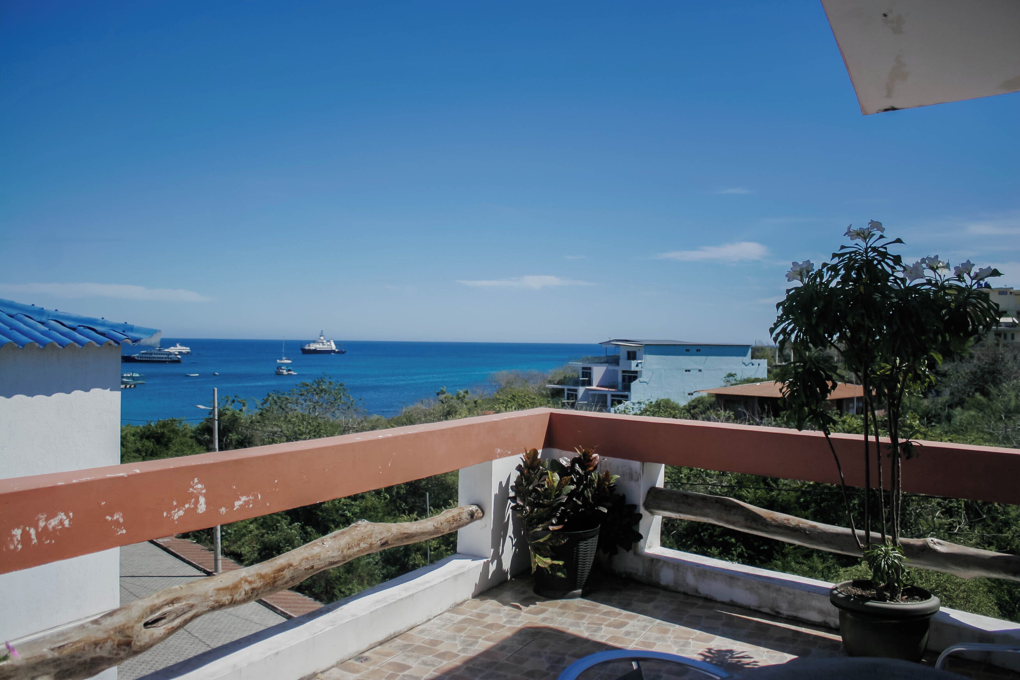 Quarto Triplo Deluxe | Terraço/pátio interior