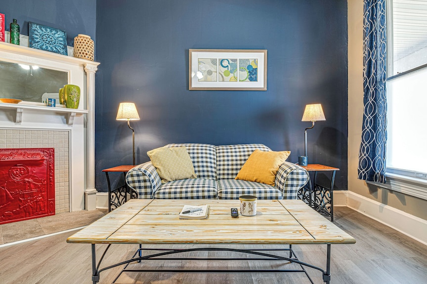 Pet-friendly Indianapolis Retreat Near City Center - インディアナポリス, IN