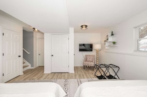 Casa, várias camas, varanda | 4 quartos, Wi-fi grátis, com decoração personalizada 