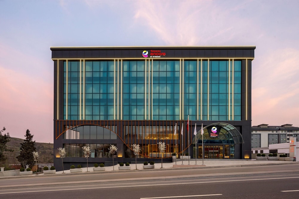 Ramada Encore By Wyndham Istanbul Arnavutkoy - Arnavutköy