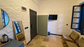 Roupas de cama premium, quartos à prova de som, Wi-Fi de cortesia