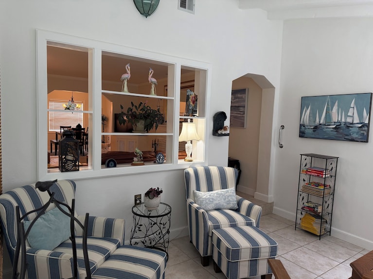 Charming 2-bed, 2-bath Cottage In Ft. Lauderdale 8 Minutes From The Beach ️ - 羅德岱堡