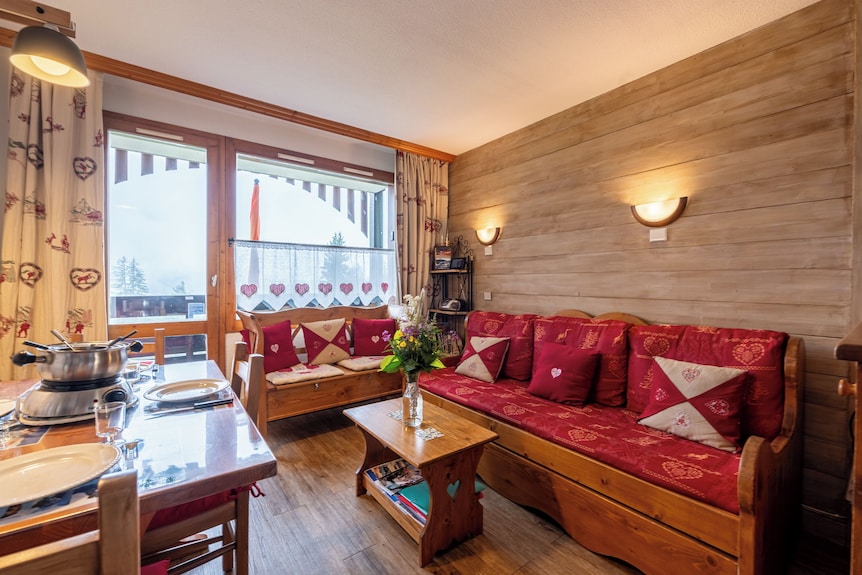 Appartement « Le Cheval Blanc E7 » Avec Vue Sur La Montagne Et Balcon - Aiguebelle