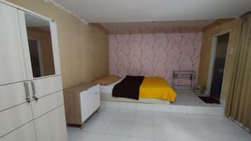 Quarto Duplo | Roupa de cama fornecida