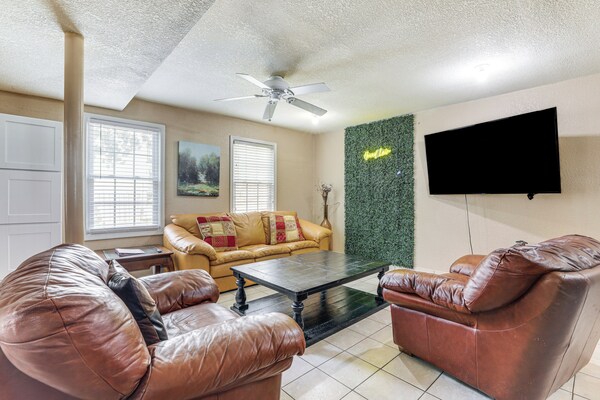 Pet-friendly Lilburn Duplex W/ Patio & Grills! - Duluth, GA