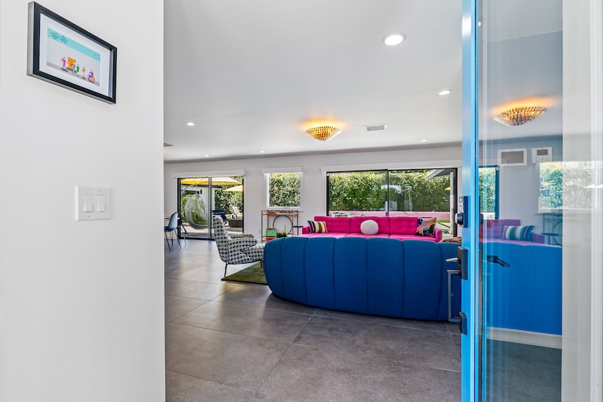 Surrounded By Palms - Resort Style Backyard! - Palm Springs