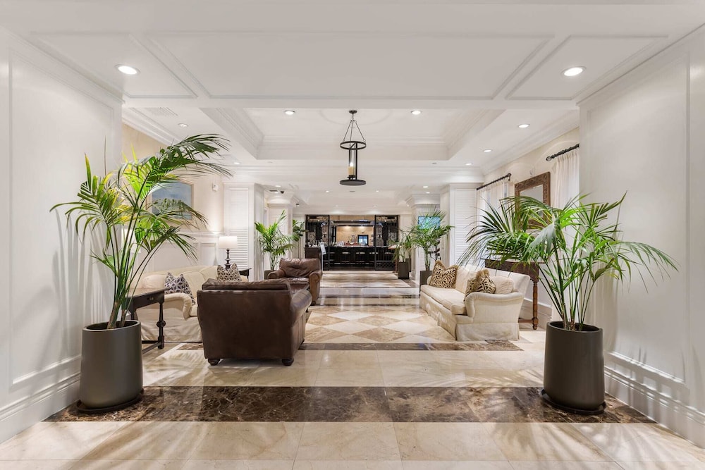 Ocean Front Presidential Suite | Beachside Resort - Key West, FL