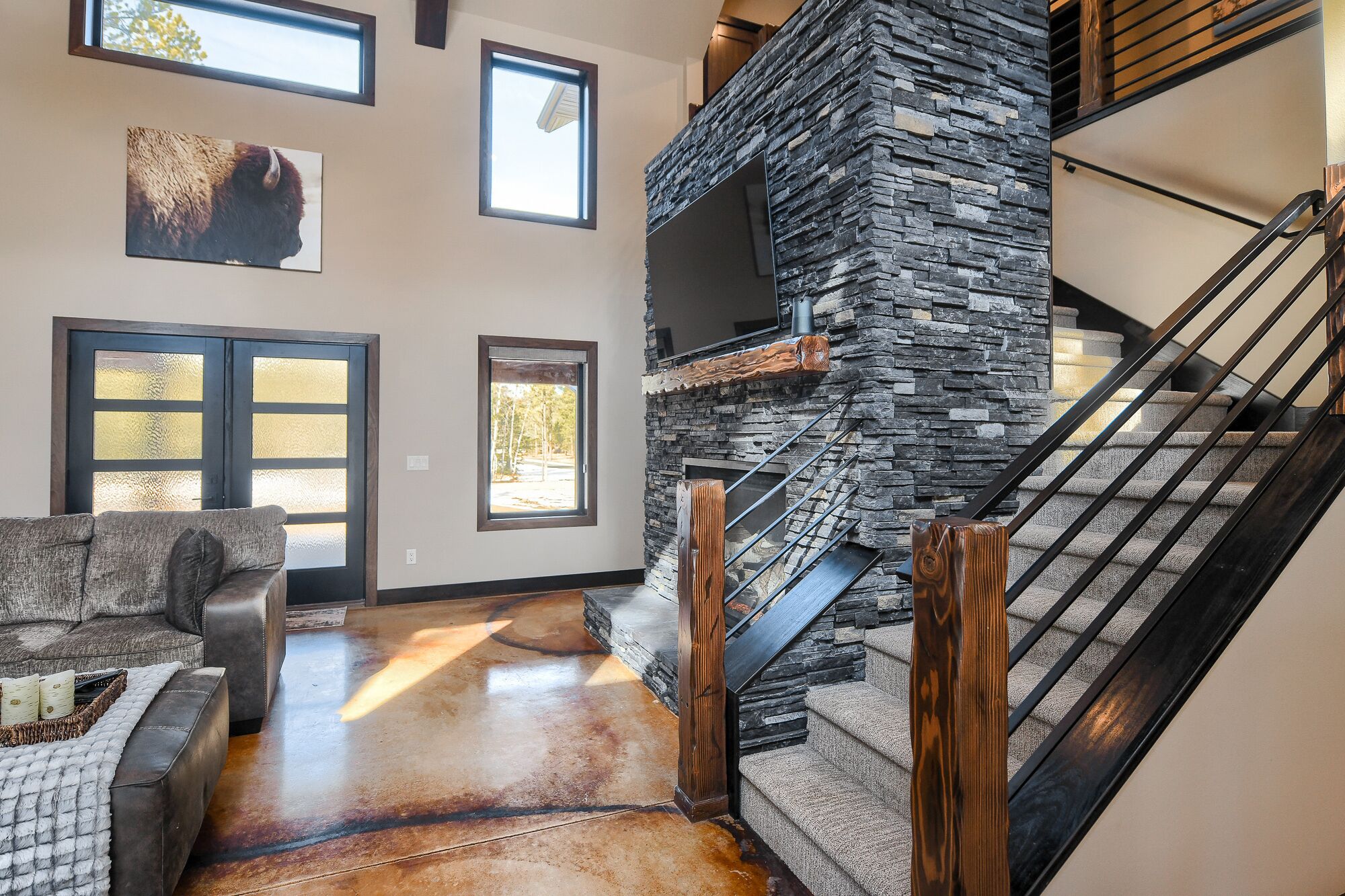 Spacious Zero-entry 3400 Sq. Ft. Lodge On 2 Acres W/ Clubhouse Access! - Deadwood, SD