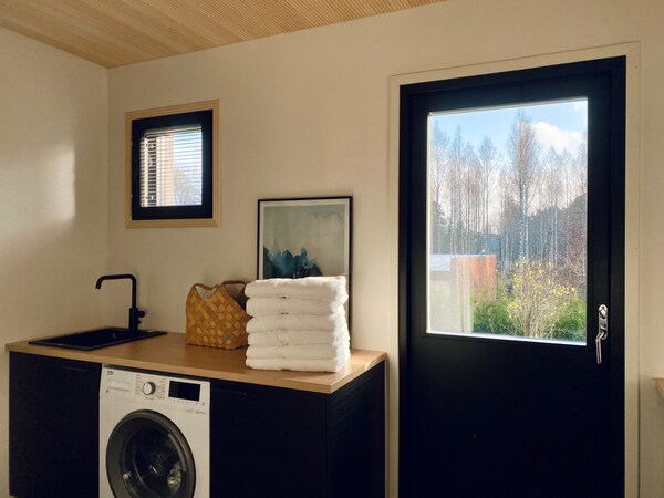 Idyllic Villa Unikko With Jacuzzi And Sauna - Pori