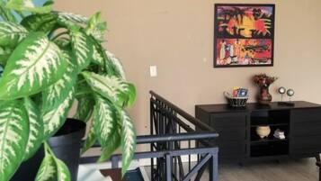 Apartamento, 1 quarto, varanda, vista para a montanha | Interior