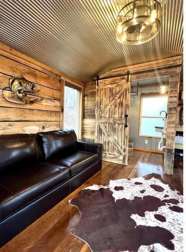 Fishing Cabin Getaway - Alabama