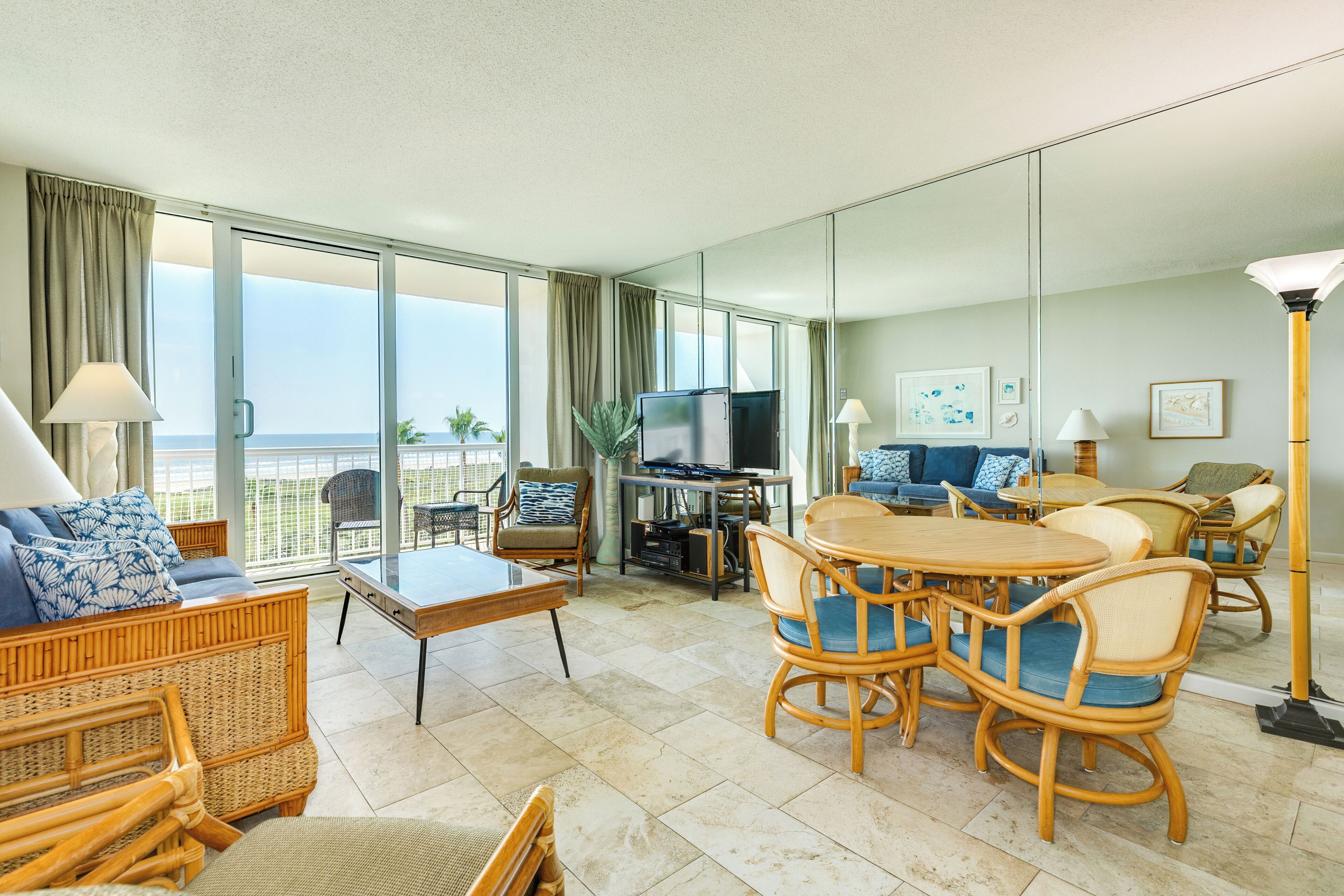 0308 Sandy Shore Retreat-beautiful Views, Direct Beach Access, Heated Pool! - Public Beach, Galveston