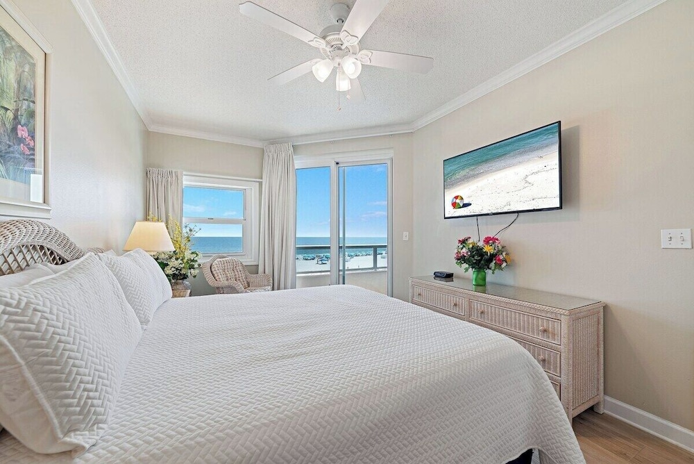 Enclave Unit 305- Family Friendly Beach Front condo! - Orange Beach | Vrbo