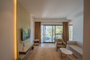 Zinnia Suites with Balcony | Terraço/pátio interior