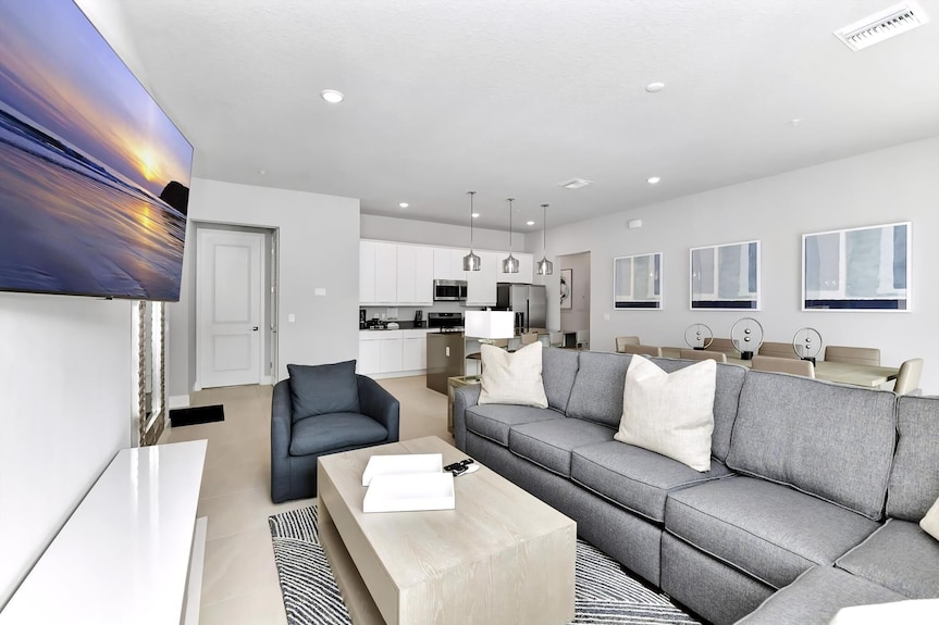 Stylish Condo Near Disney With Resort & Waterpark Access - B9-138 - Davenport, FL