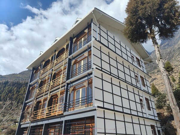 Mount Bayul Shangri-la Resort - Lachung