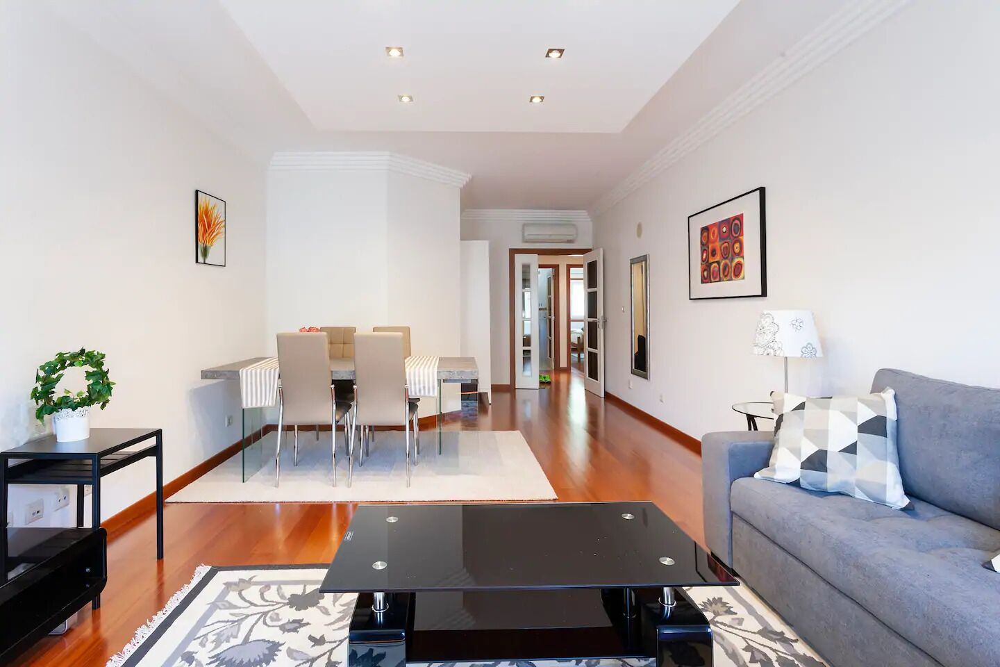 Apartamento Elite | Sala de estar | TV de ecrã plano 