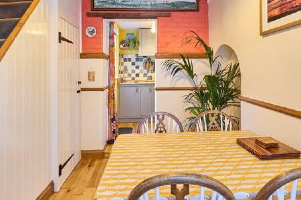 Host Stay Ethelbert Cottage - Broadstairs