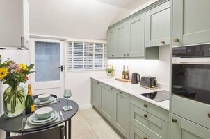 Casa | 1 quarto, ferro/tábua de engomar 