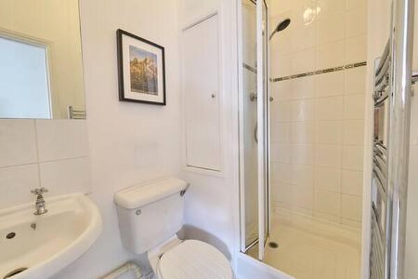 Host Stay Queen S Corner - Canterbury