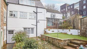 Estúdio | Ferro/tábua de engomar