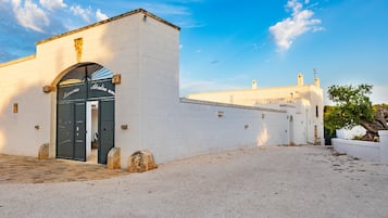 Fachada da propriedade
