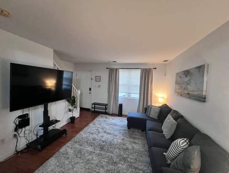 Townhouse In Hyattsville - Largo, MD