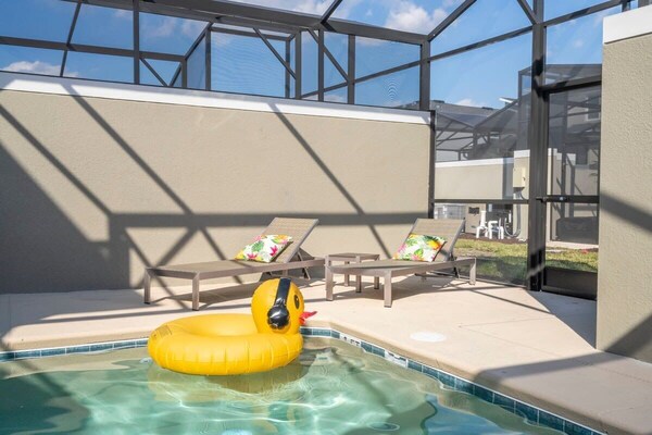 Charming 4bd W/ Private Pool @ Storey Lake Resort 2653 - Kissimmee