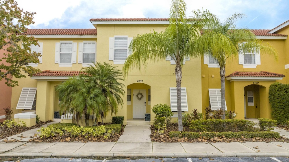 Marvelous 3bd Close To Disney @ Terra Verde Resort 4757 - Kissimmee, FL