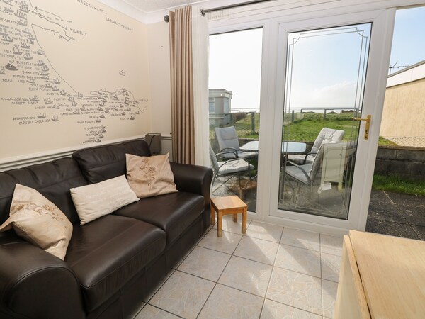 Shipwreck Chalet - England