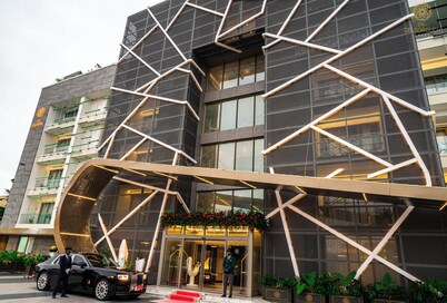 The Delborough Lagos