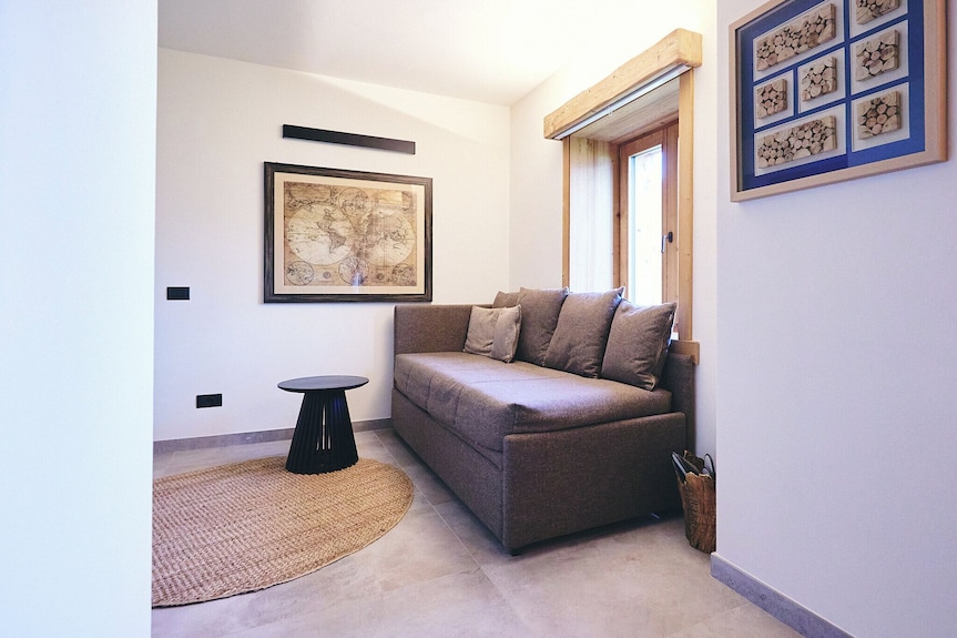 Luxury Chalet Apartment 'Baita Treeb Tivano' With Lake View, Shared Garden And Wi-fi - 벨라조