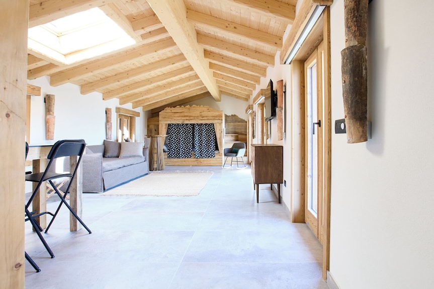 Luxuriöse Chalet Ferienwohnung 'Bellagio Baita Treeb' Mit Seeblick, Privater Terrasse Und Wlan - Comer See