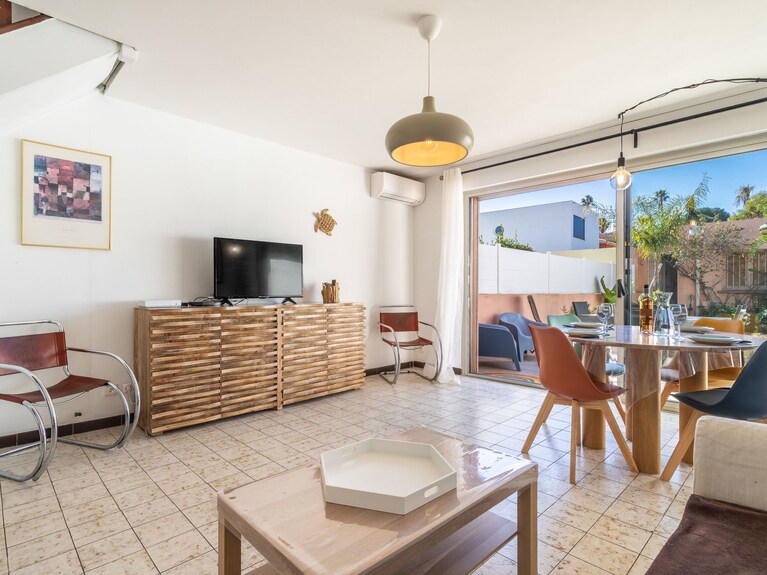 Les Iris By Interhome - Carqueiranne