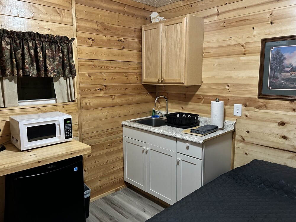 A Cozy Place Clothing Optional WEC 5 miles Away B - Marion County | Vrbo