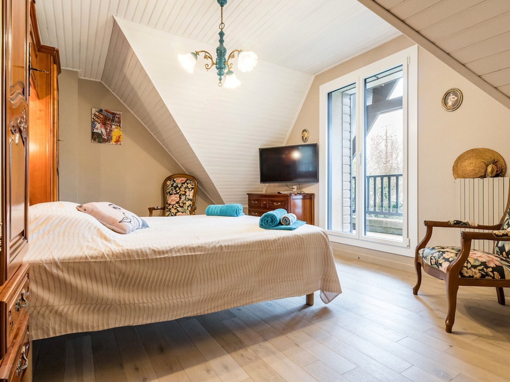 Maison Familiale Avec Piscine Chauffée, Proche Plages Et La Baule - Pénestin
