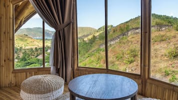 Villa Exclusiva, vista para o oceano | Sala de estar | Escritórios