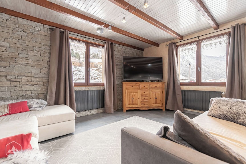 Appartement 'Gîte Le Cembro 6 Personnes' Avec Vue Sur Les Montagnes, Terrasse Privée Et Wi-fi - Lac de l'Arpont