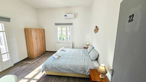 The Lemon Tree Hostel - Larnaca